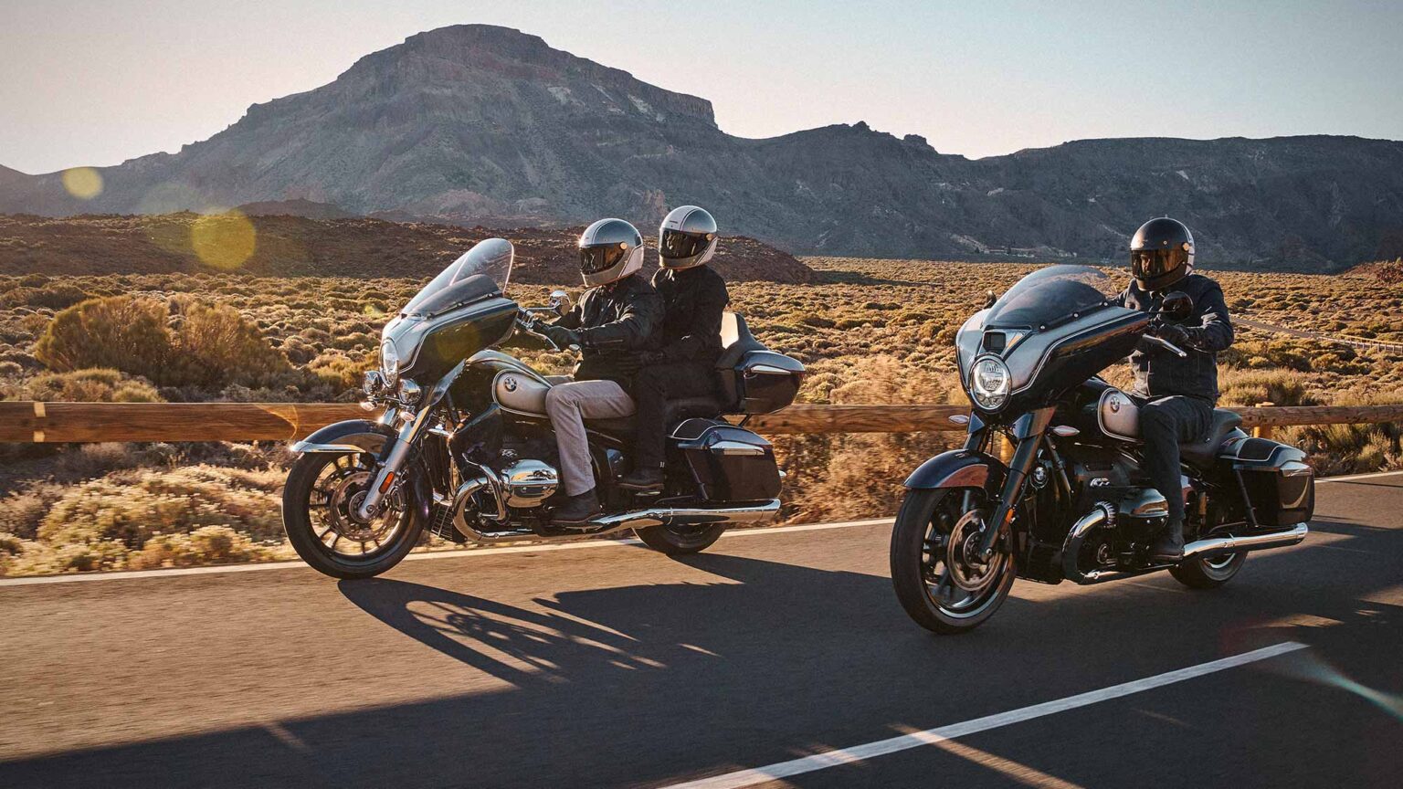 2022 BMW R 18 Transcontinental and R 18 B “Bagger”: U.S.-focused ...
