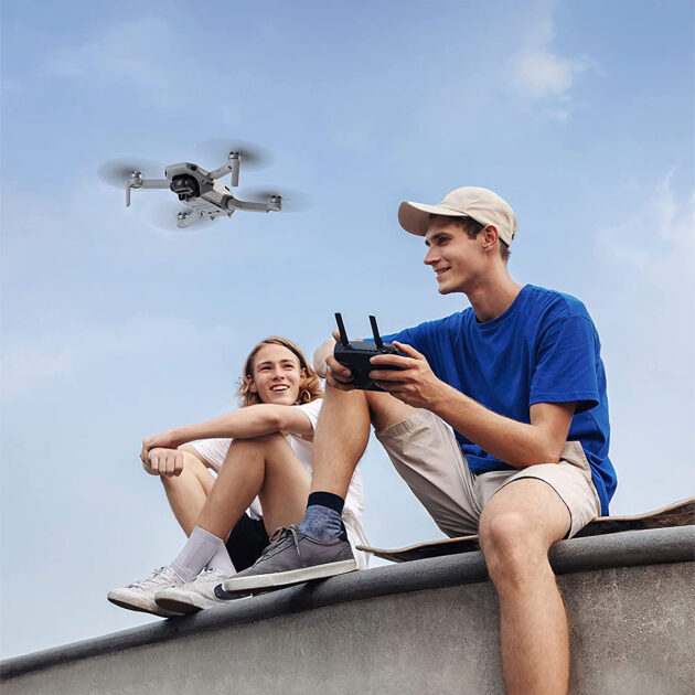 Affordable, Super Lightweight Drone, DJI Mini SE Camera Drone, Arrives ...