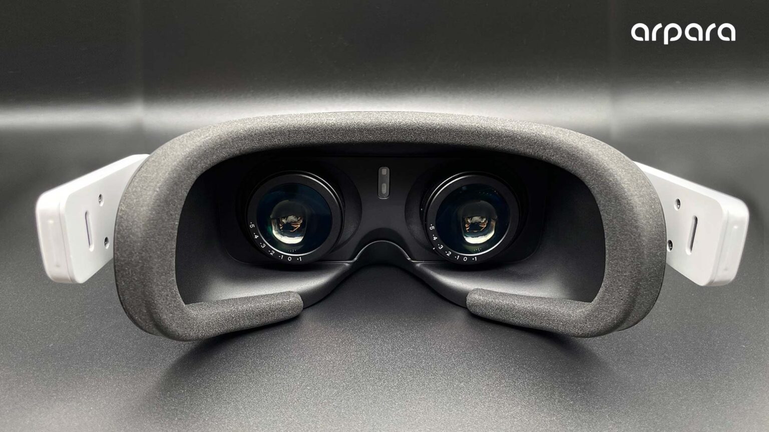 arpara VR Tethered 5K VR Headset Promised To Shut The Door On Screen ...