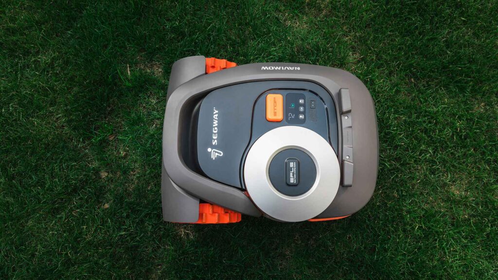 Segway Introduces Robot Lawnmower With GPS And EFLS That Is Accurate To ...