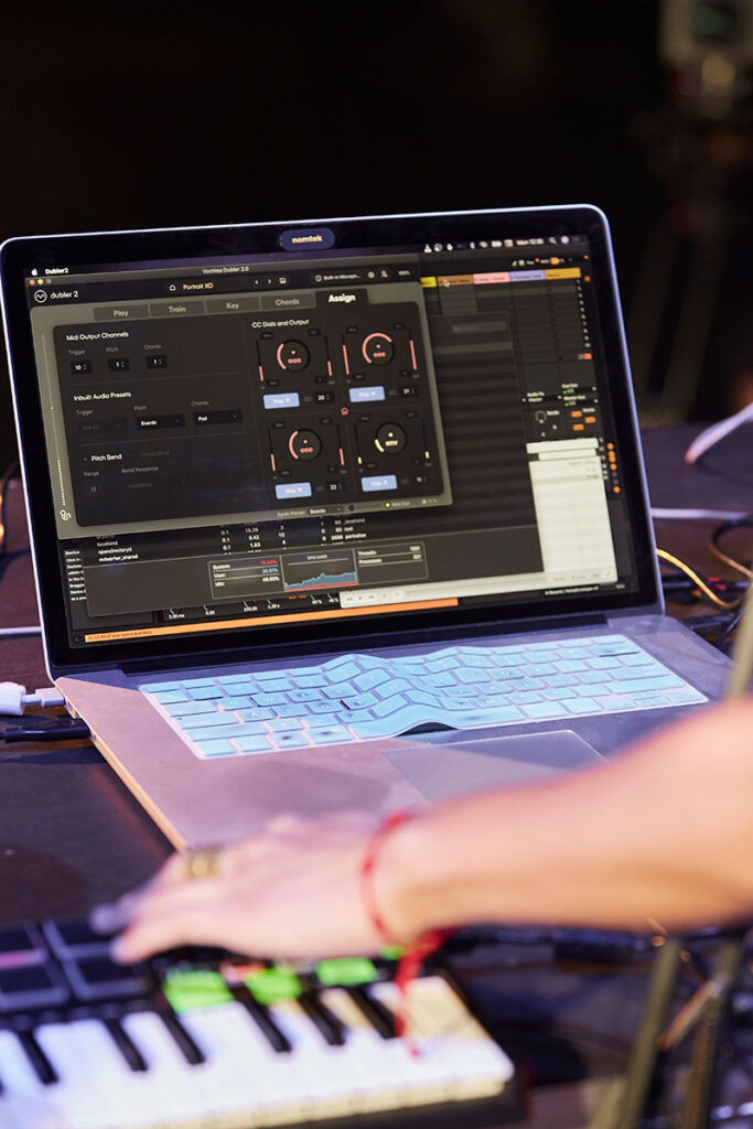 Dubler 2 Voice to MIDI Controller Lets You Write Music At The Speed Of ...