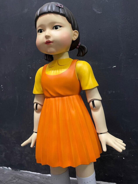 Here’s Another Unofficial Doll Of The Creepy “Red Light, Green Light ...