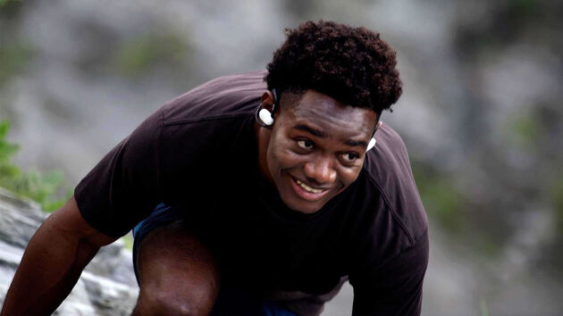 Sony Off-Ear Headphones: It’s A Pair Of Headphones That Does Not Touch ...