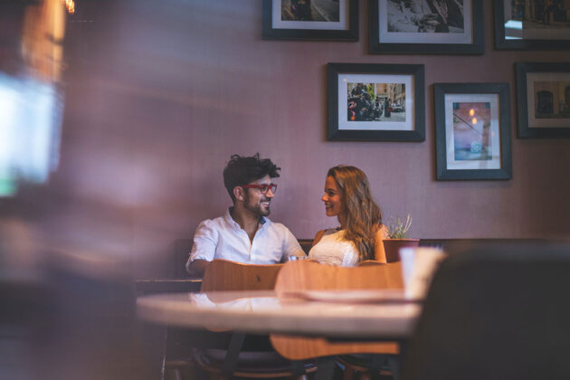 Making A Good Impression: 8 Things Women Notice On A First Date