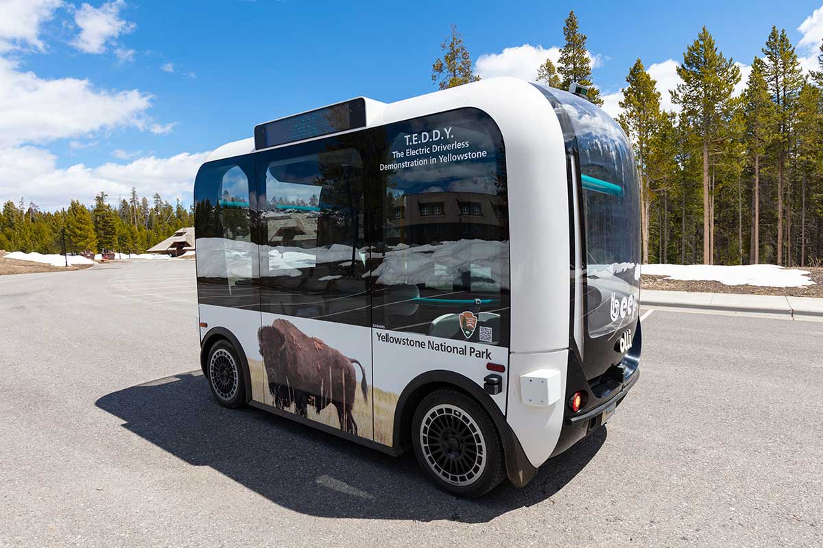 Autonomous Shuttle Bus Pilot At Yellowstone National Park Was A Success
