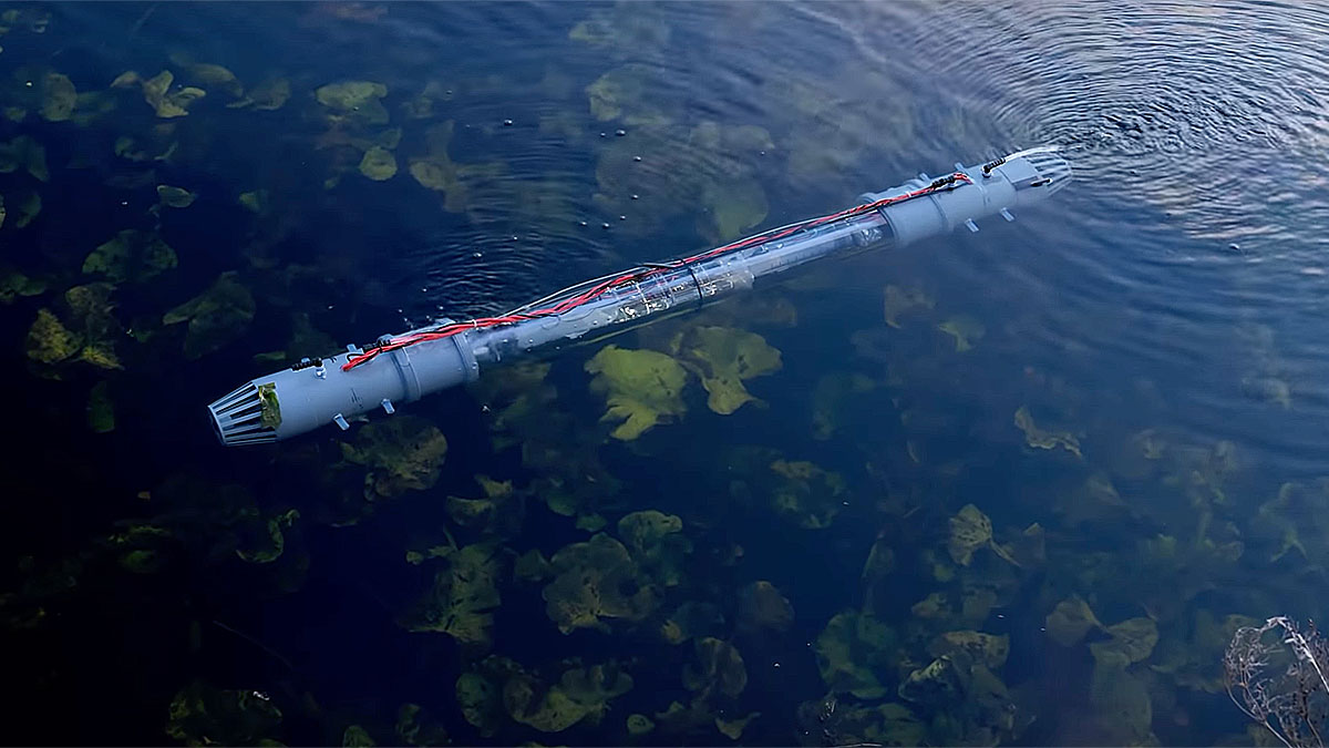 This Is Probably The Geekiest DIY Remote Control Submarine We Have Ever ...