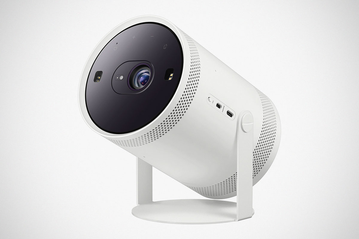 Samsung The Freestyle Projector Can Be Powered By An E26 Light Socket