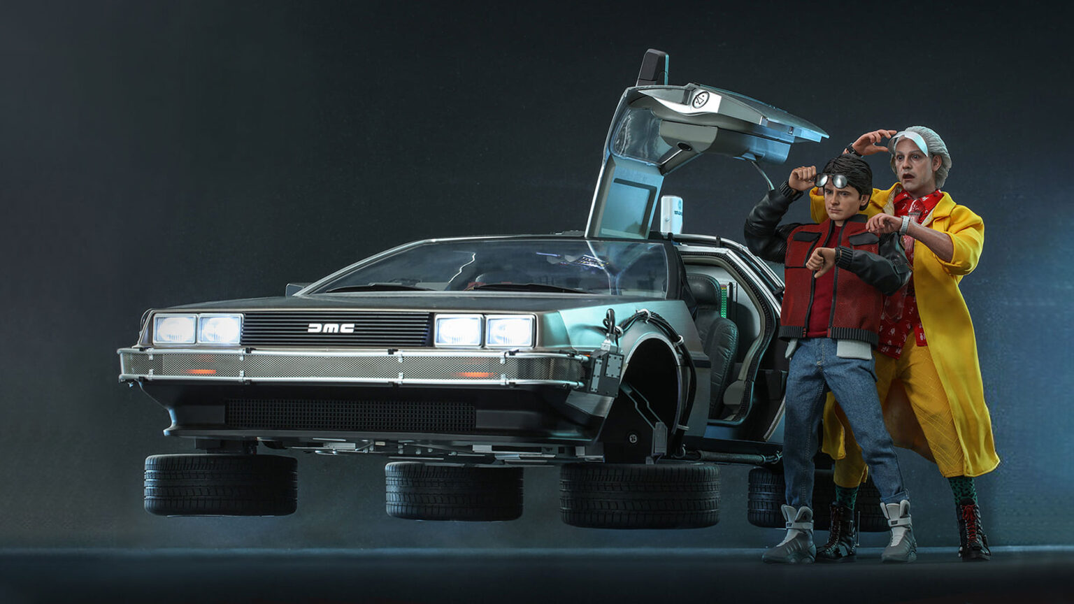 Hot Toys Back to the Future II 1/6th Scale DeLorean Time Machine