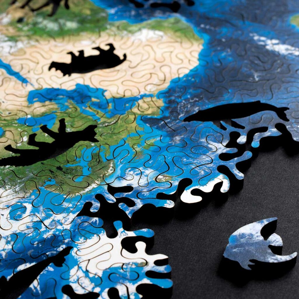 Infinity Space Puzzles Is A Jigsaw Puzzle With No Beginning, No End ...