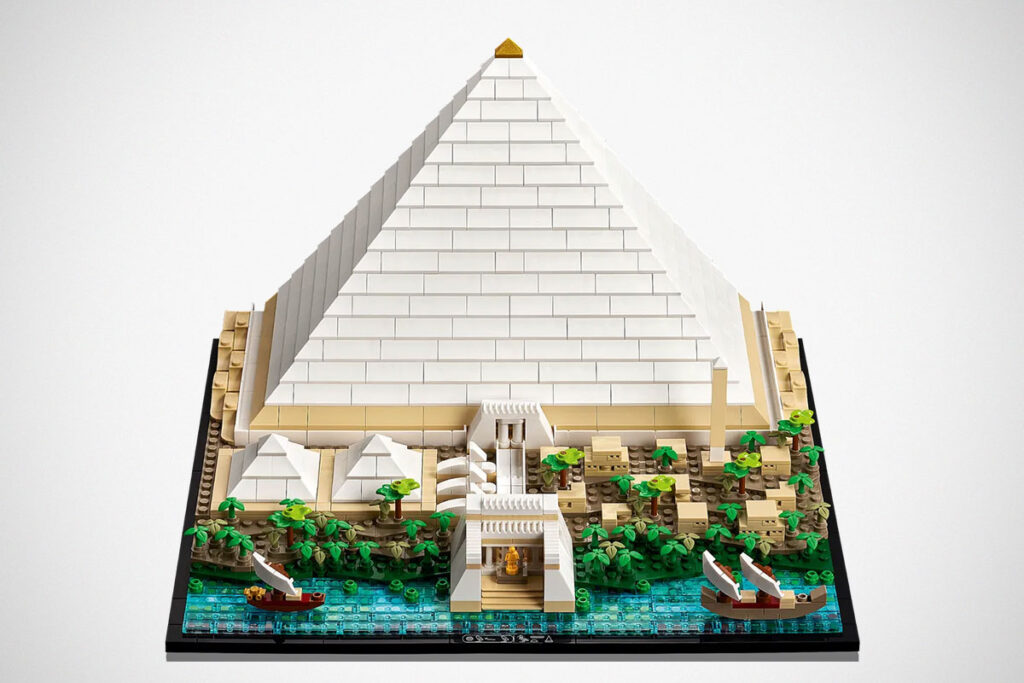 LEGO Architecture Great Pyramid of Giza (21058): Cross-section Comes As ...