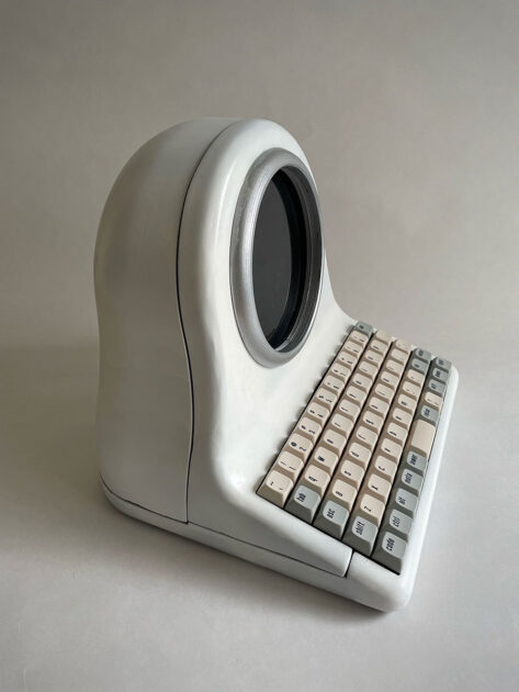 Retro-style Computer With Round Display May Not Be Practical But It ...