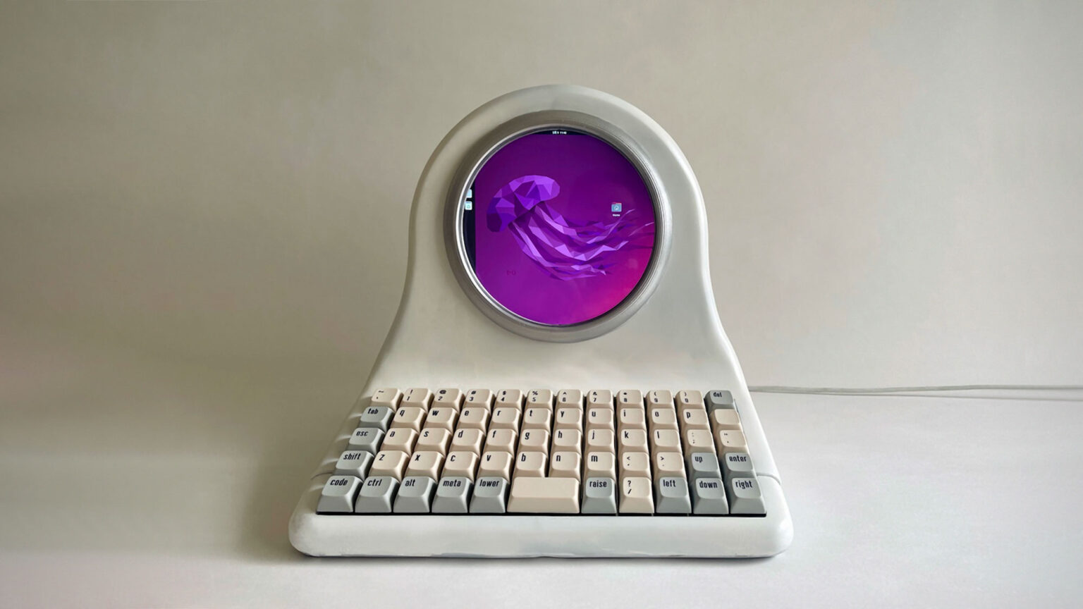 Retro-style Computer With Round Display May Not Be Practical But It ...