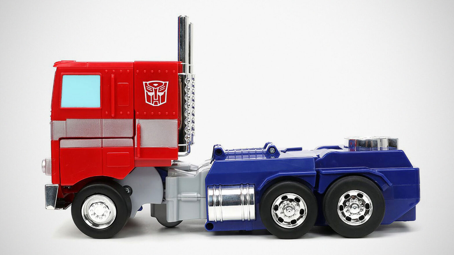 Jada Transformers Optimus Prime Converting RC Toy: An Inexpensive ...