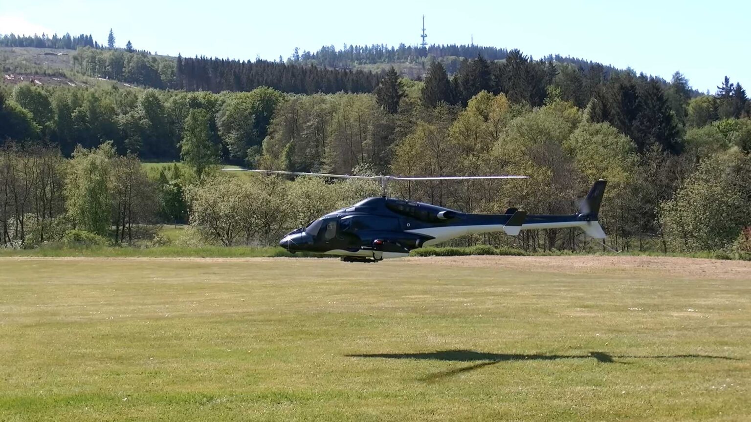 Meet The World’s Largest RC Airwolf Bell 222 Helicopter