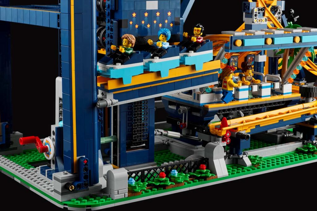 LEGO Icons Loop Coaster Set (10303): LEGO Powered Up Optional