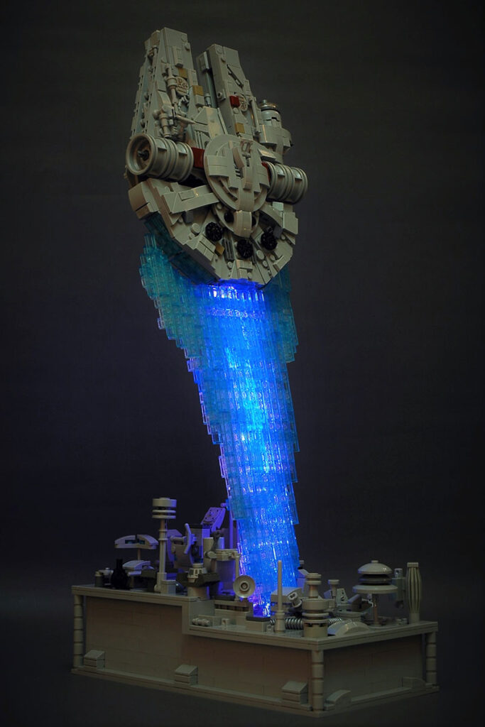 Check Out This LEGO MOC Of A Micro-scale Millennium Falcon Blasting Off ...