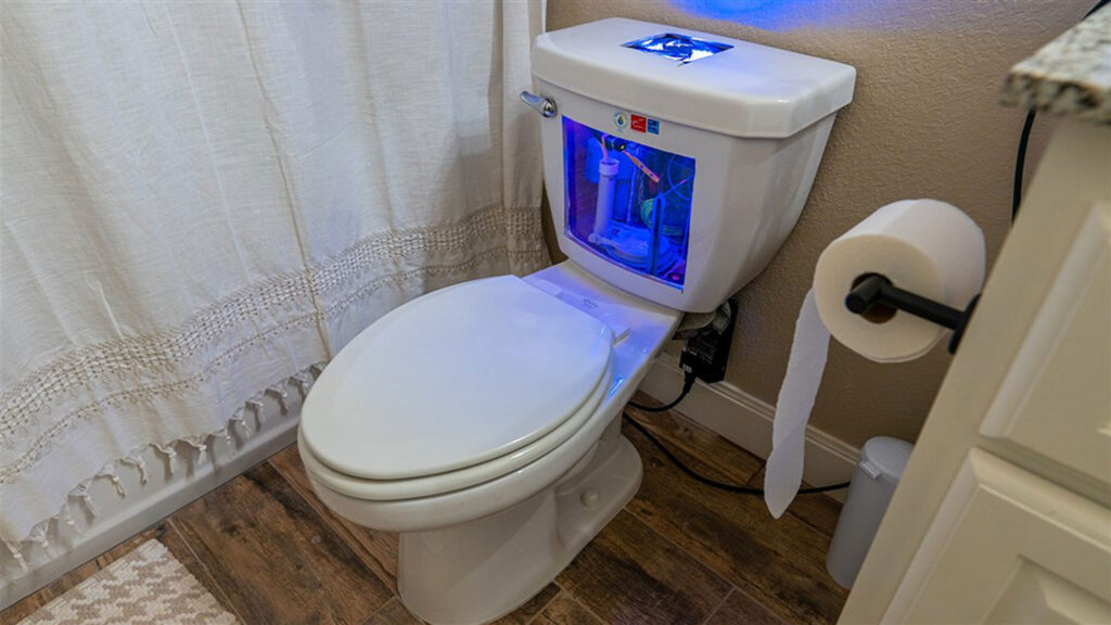 Custom Toilet Gaming PC Is Perfect For A Game Of CS While Taking A Dump