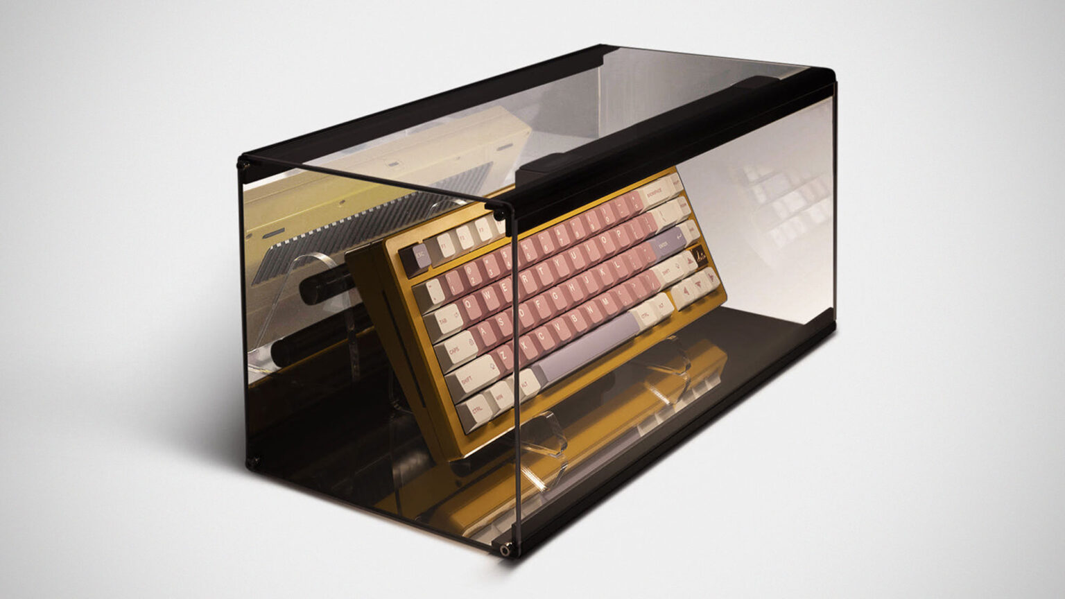 This Transparent Case Lets You Display Your Favorite Keyboard Like ...