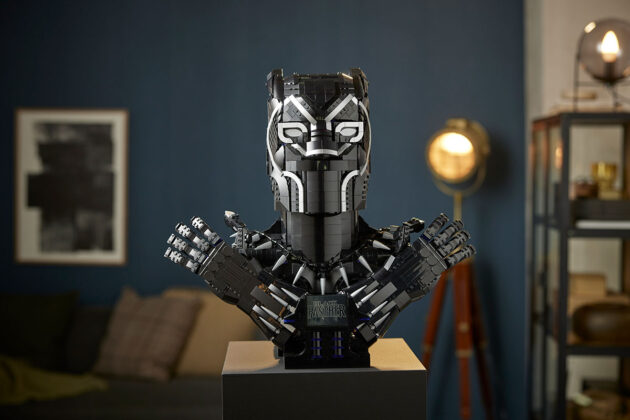 LEGO Marvel Black Panther (76215) Set: Wakanda Forever For $350