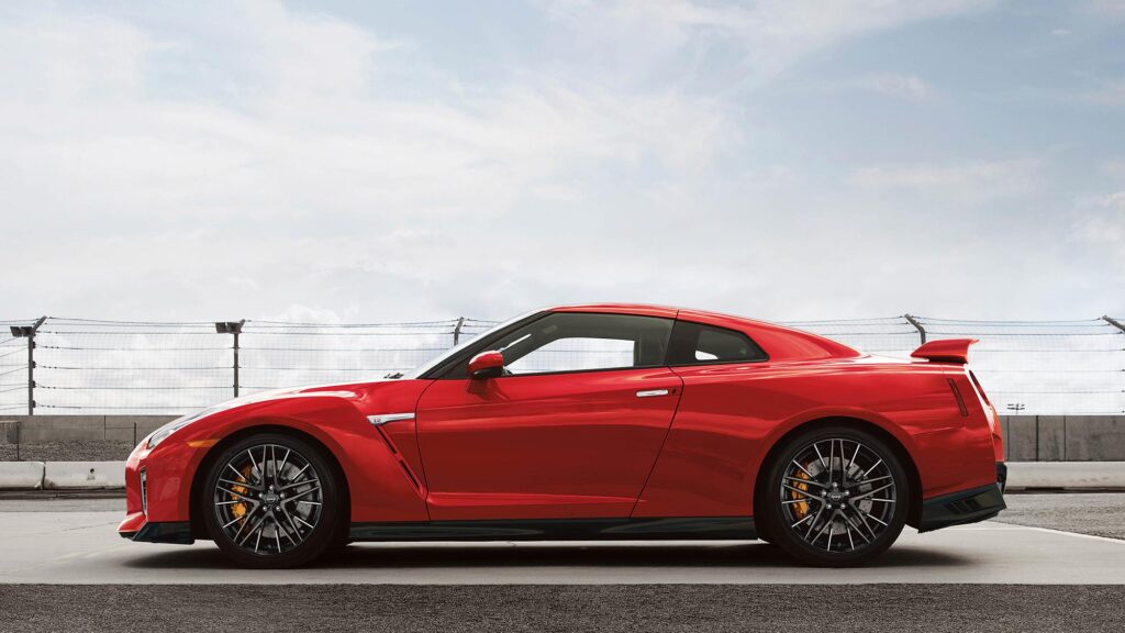 Nissan GT-R Returns To U.S. Market With 2023 Nissan GT-R