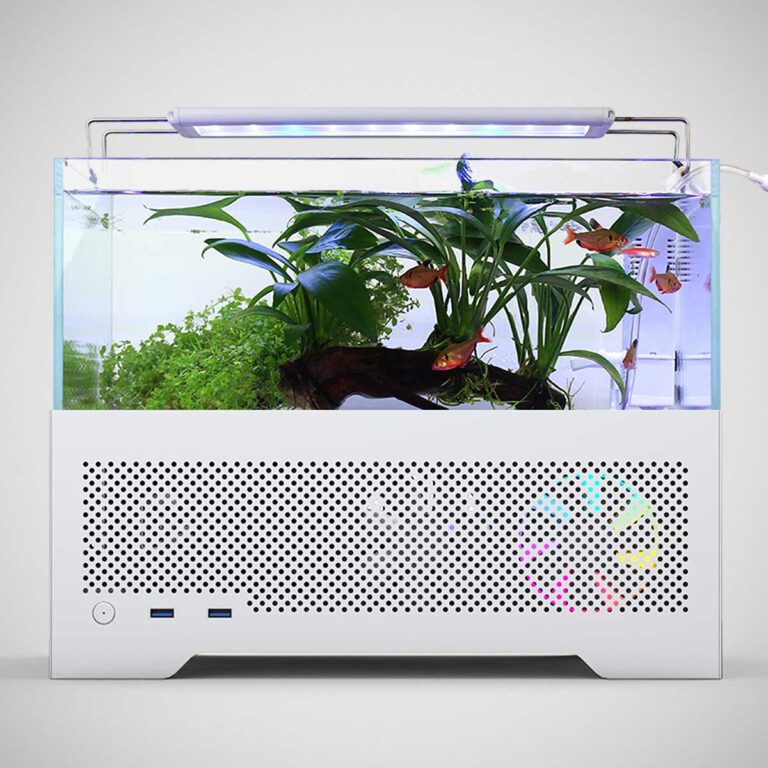 Metalfish Y2 Fish Tank PC Case Is A PC Case With An Actual Aquarium On ...