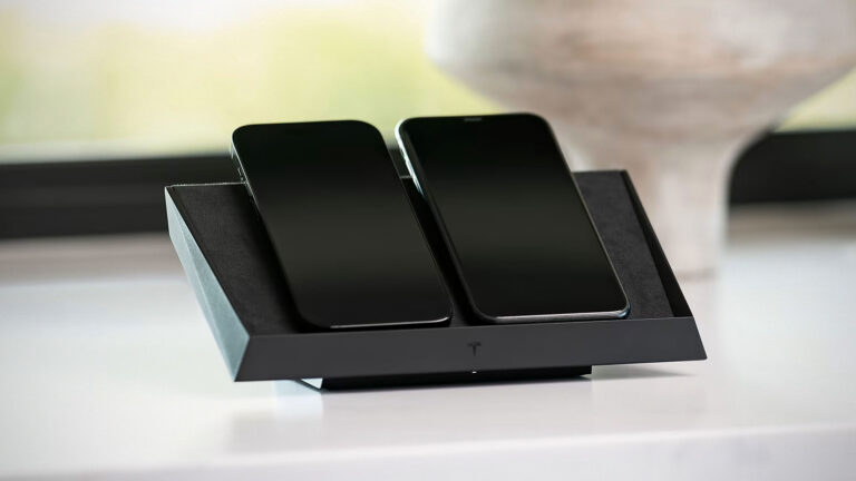 Orbitkey Nest Is A On-The-Go Desk Tidy With Integrated Wireless ...