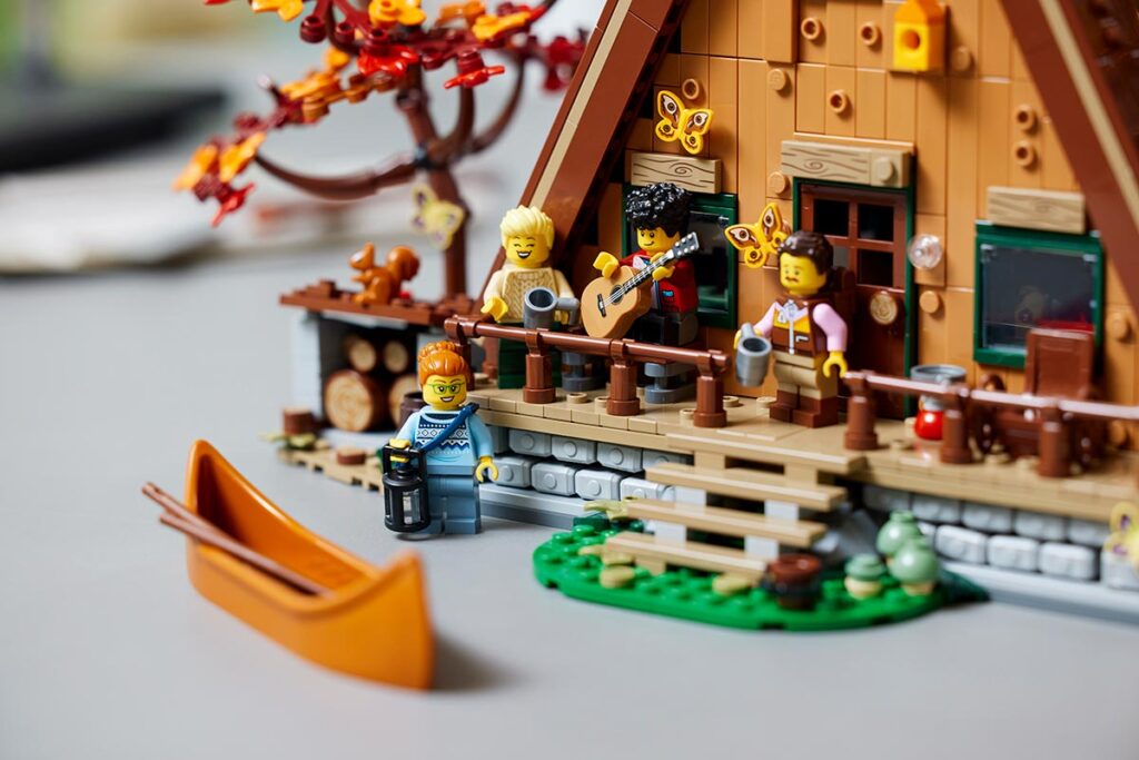 LEGO Ideas A-Frame Cabin (21338): An Icon In Architecture Immortalized ...