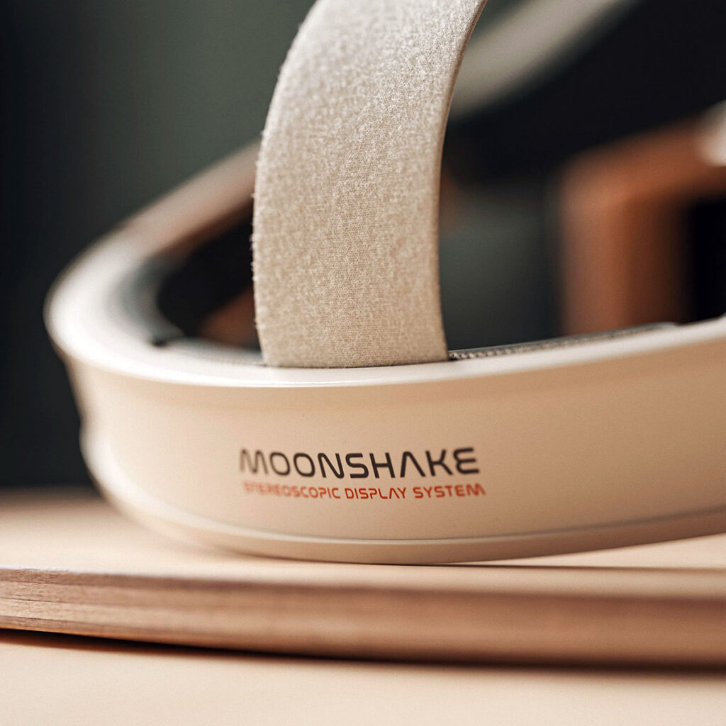 Moonshake Stereoscopic Display System Is What If The 90s Had VR Headsets