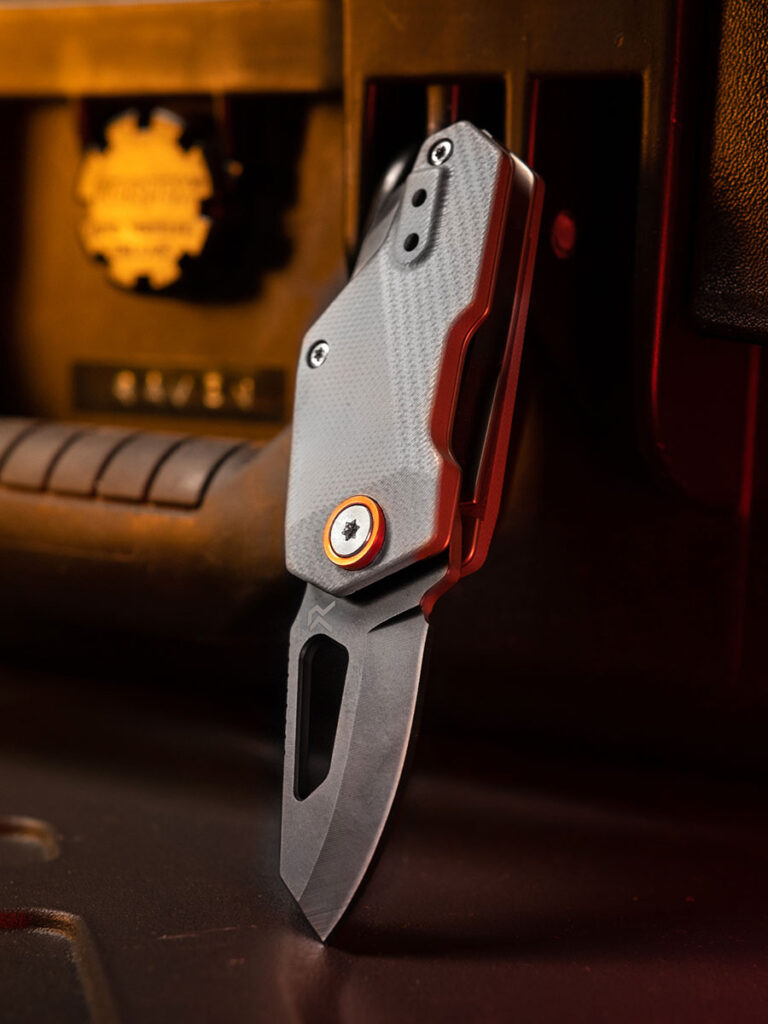 RZE Watches Is Entering The Knife Market, Starting With This Cool Blade ...