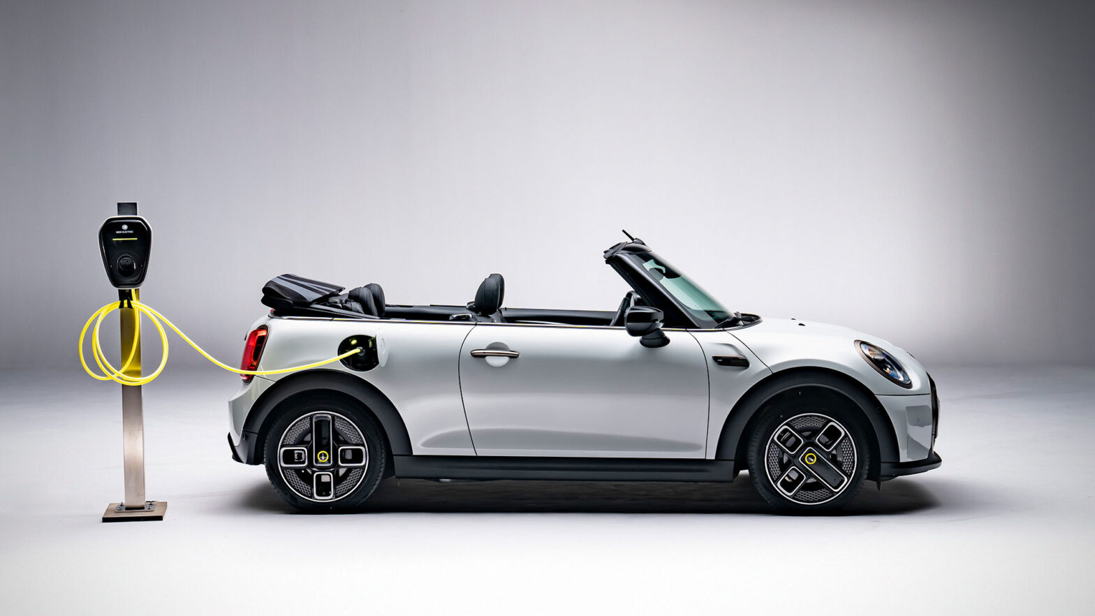First, The All-Electric MINI Cooper SE Convertible Is Not For Sale But ...