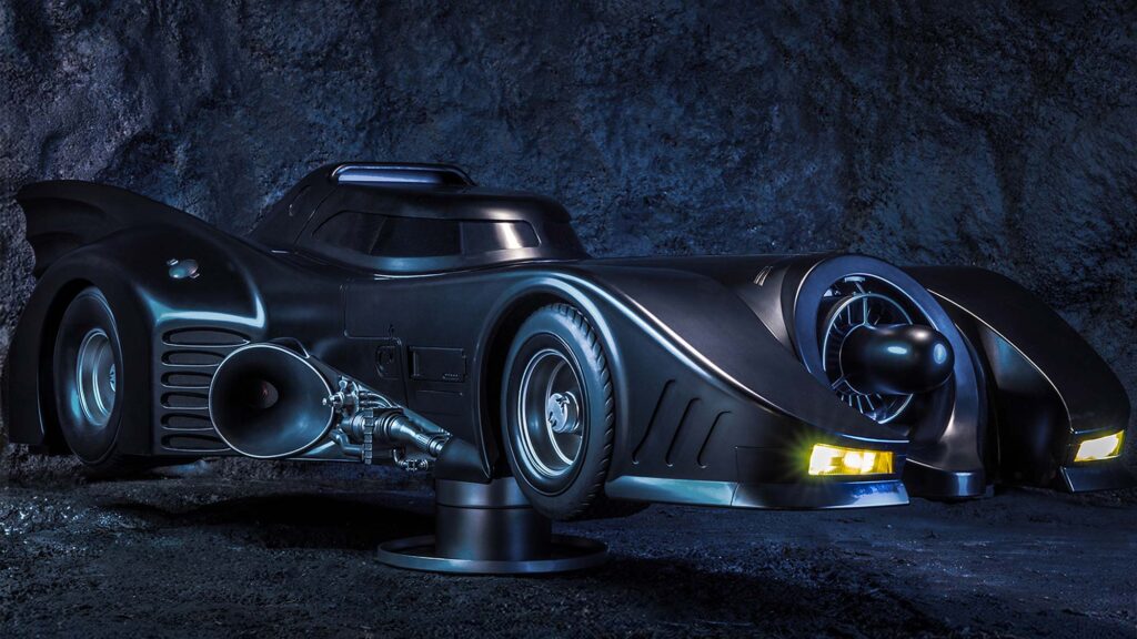Hot Toys Batman (1989) 1/6th Scale Batmobile: It’s Over 3 Feet Long!