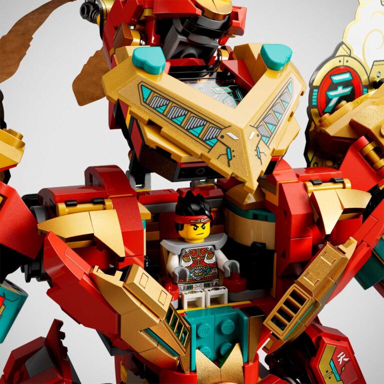 LEGO Monkey King Warrior Mech Upgraded To A Beefy Monkey King Mech Ultra