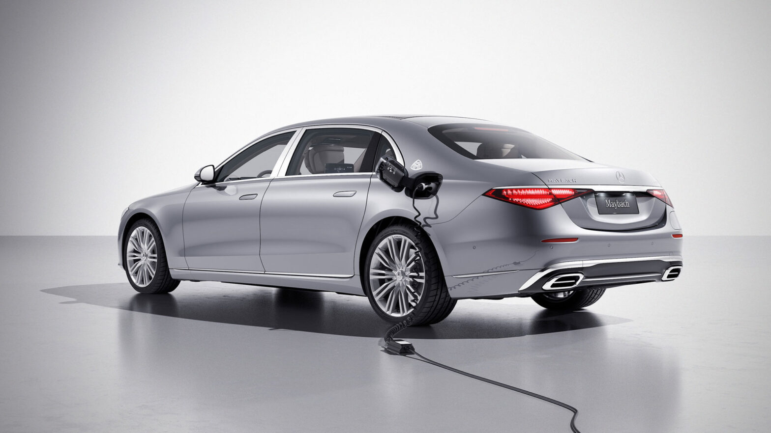 Mercedes-Maybach Launches Its First Plug-in Hybrid Model