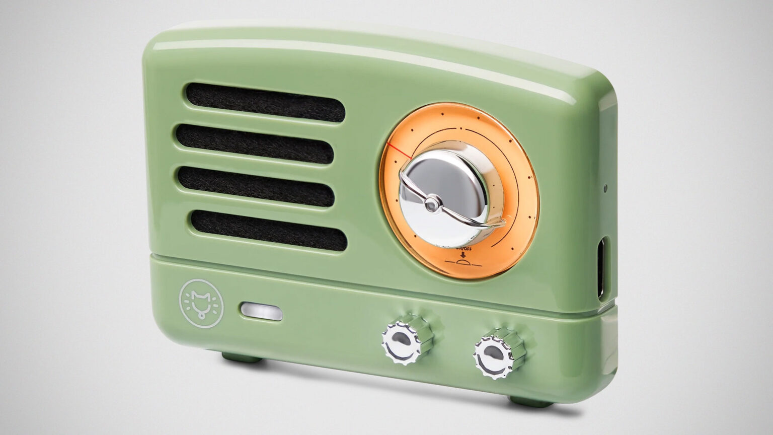 Muzen OTR Sticker Bluetooth Speaker And Super Cool LINE FRIENDS Edition ...