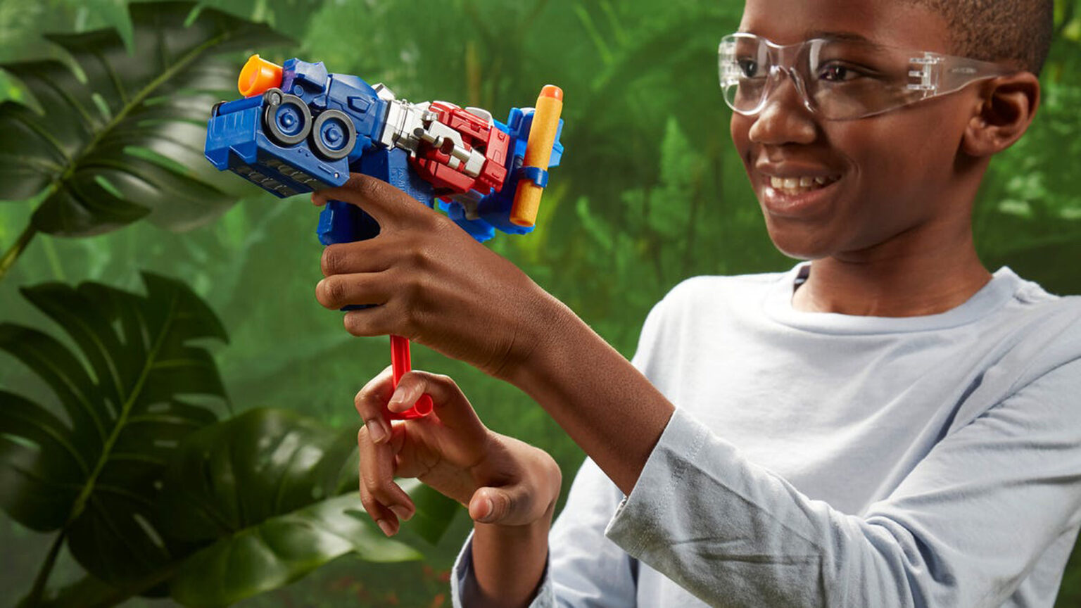 This Transformers Optimus Prime Toy Converts Into A Single-shot NERF ...