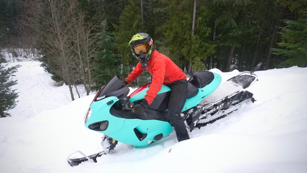 Hayabusa Turned Snow Bike Is Possibly The World’s Fastest Snow Bike