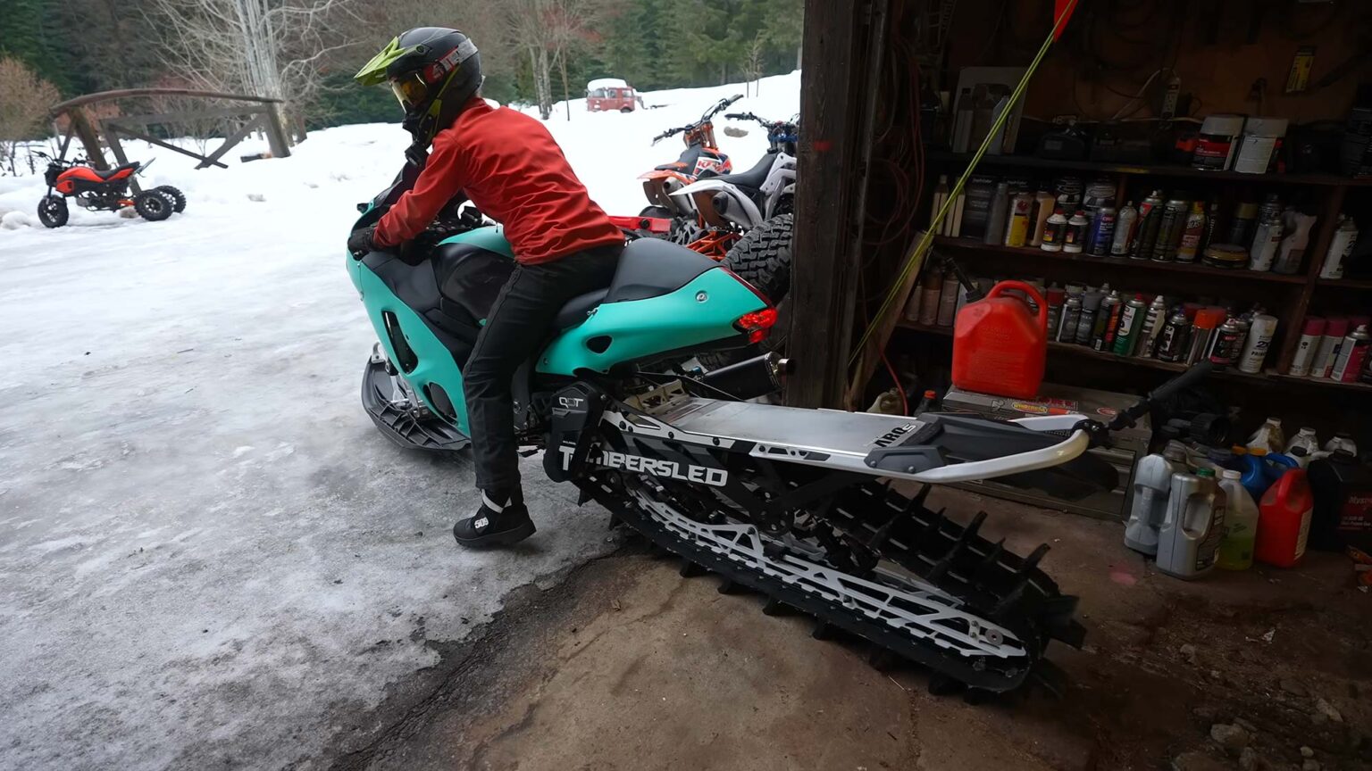 Hayabusa Turned Snow Bike Is Possibly The World’s Fastest Snow Bike