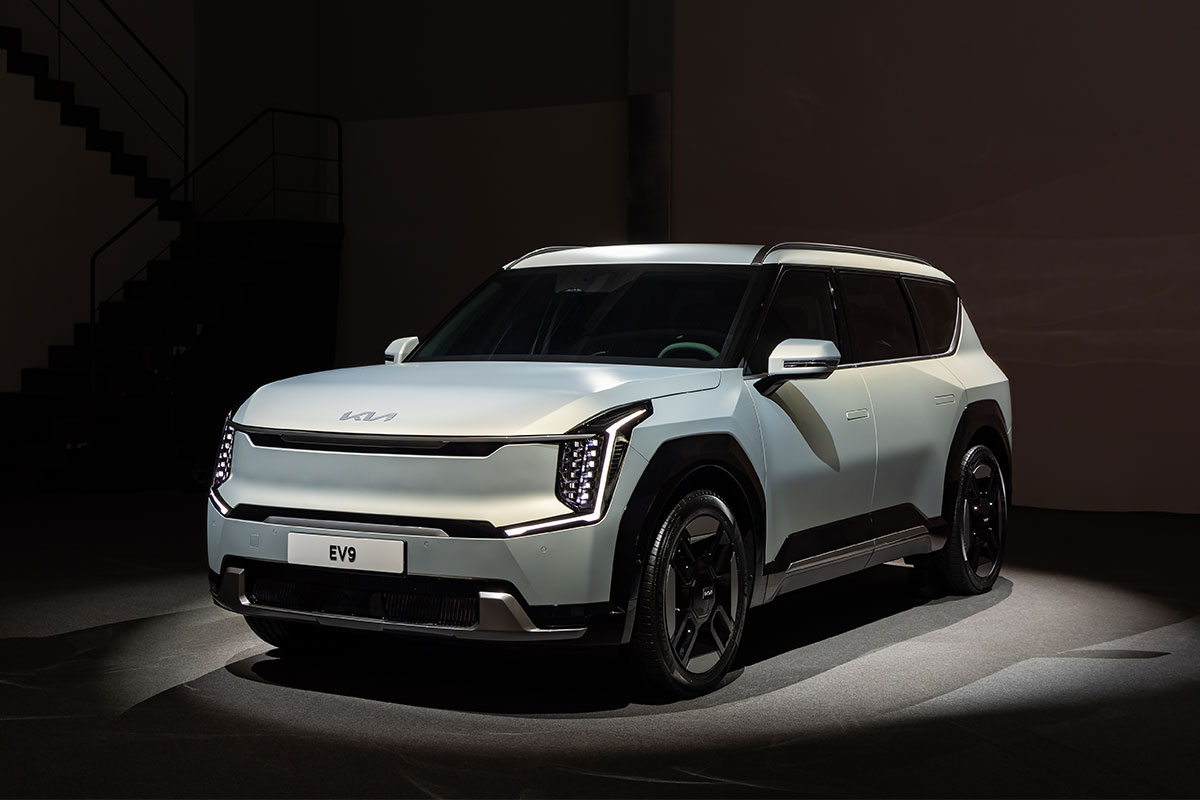Here’s The First Look At The Upcoming Kia Electric SUV, Kia EV9