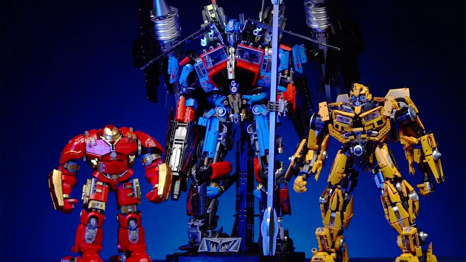 This Third-Party Brick-built JetPower Optimus Prime Has Over 8,000 ...