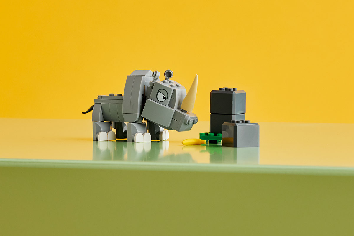 Donkey Kong Joins LEGO Super Mario Sets With Four Expansion Sets