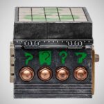 McFarlane Toys The Riddler: Puzzle Box By Edward Nygma: A 1:1 Batarang ...