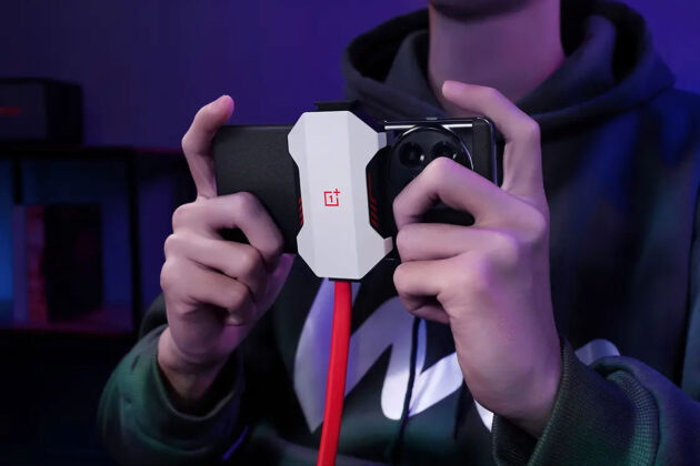 OnePlus 45W Liquid Cooler For Smartphone Is Available To Order In China