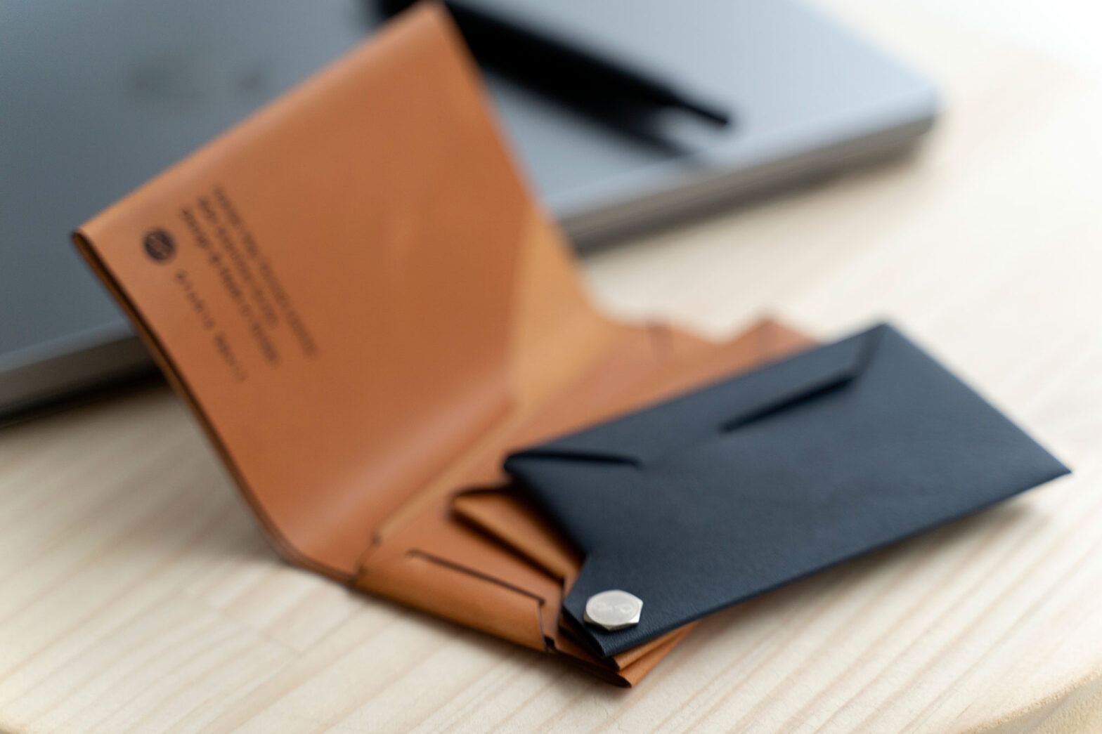 Smoll Origami Leather Wallet: Minimalist Wallet That Isn’t Overly ...