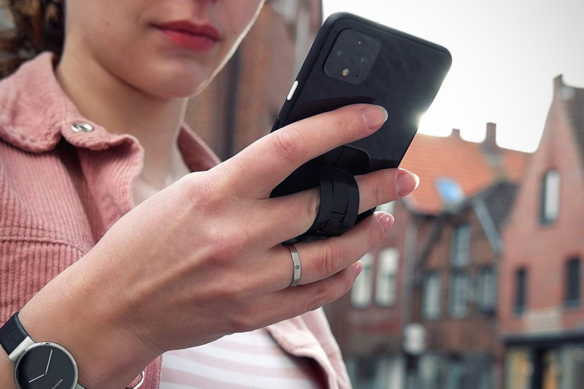 Meet GoBelt, The World’s Thinnest Smartphone Grip (That Is Also A ...