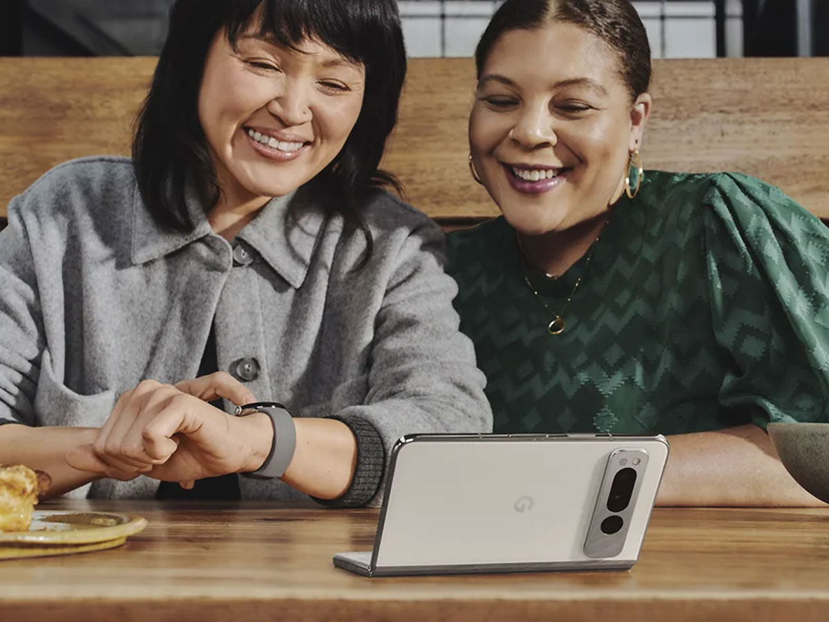 Google Pixel Fold Folding Phone Officially Unveiled!