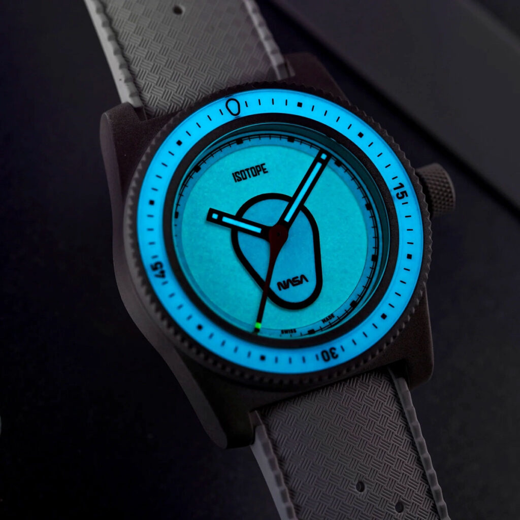 Limited Edition Isotope Hydrium NASA Wrist Watch: When Diving Meets ...
