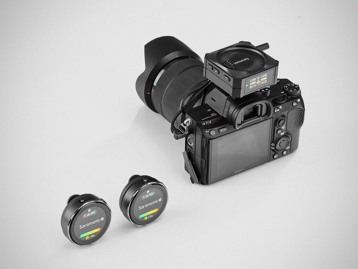 Saramonic BlinkMe Wireless Smart Microphone Has A Touchscreen Transmitter