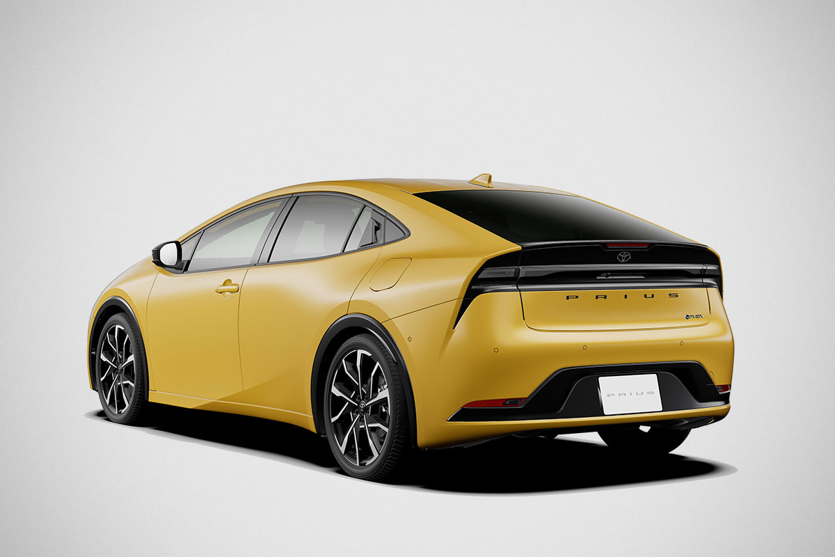Toyota Prius PHEV With Solar Charging System Will Love To Be Parked Out ...