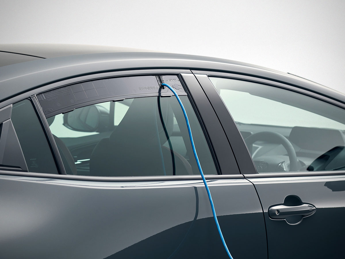 Toyota Prius PHEV With Solar Charging System Will Love To Be Parked Out ...