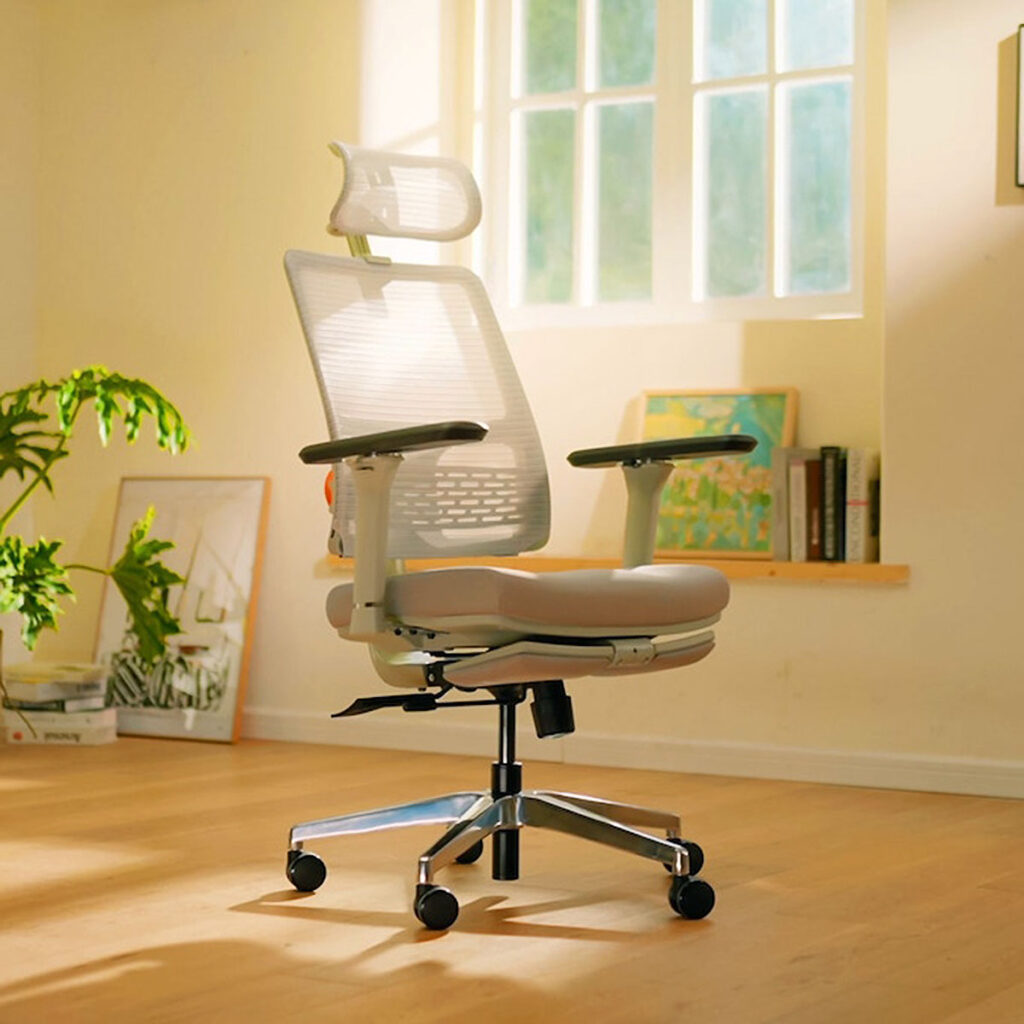 Newtral MagicH Home Office Chair Has “Auto-follow” Backrest And Headrest